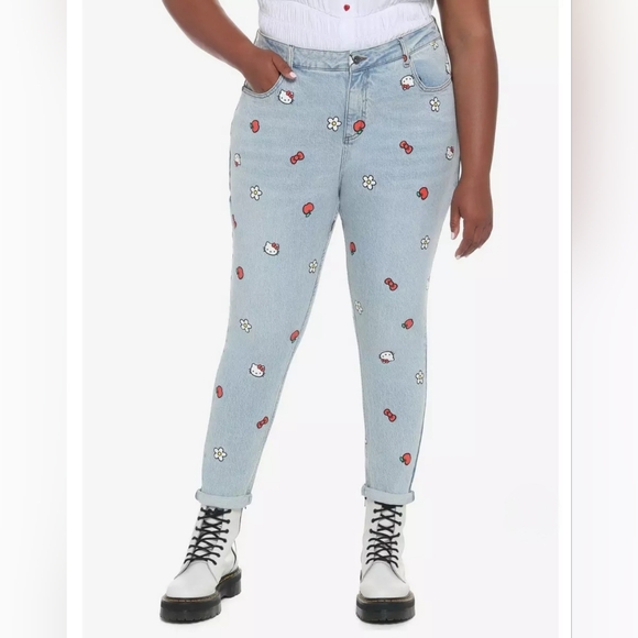 Hot Topic | Jeans | Hello Kitty Icons Mom Jeans Plus Size | Poshmark